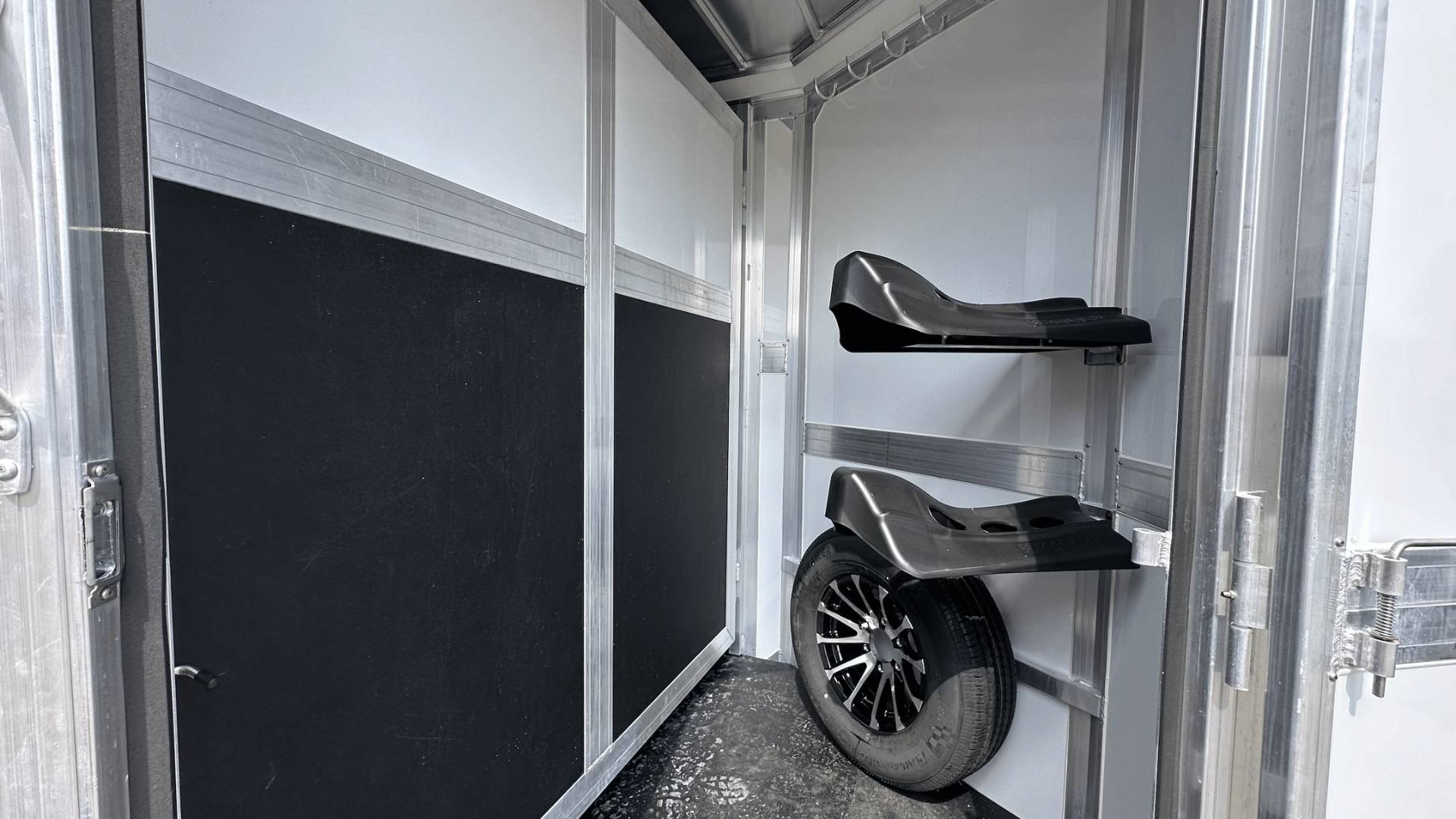 NEW 2025 FLETCHER 2 HORSE STRAIGHT – Fletcher Trailers